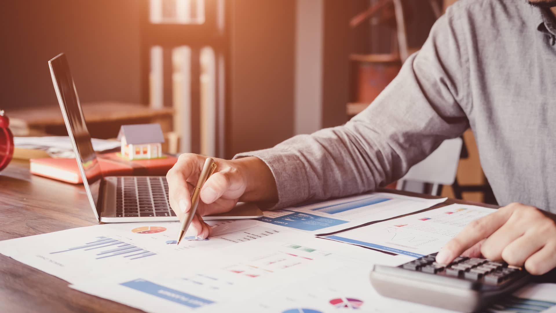 Comptabiliser la TVA : écritures comptables, comptes PCG (2026)